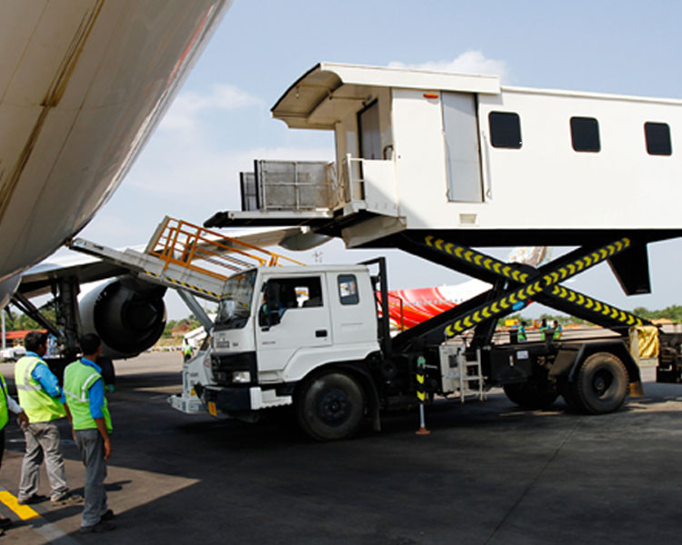 Aircraft Ambulift Trucks for airport from China manufacturer ...